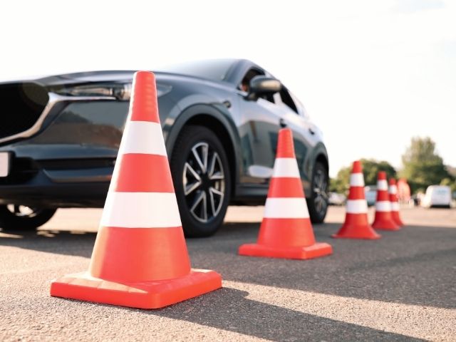 Master Drivers | MTO- Approved Driving School